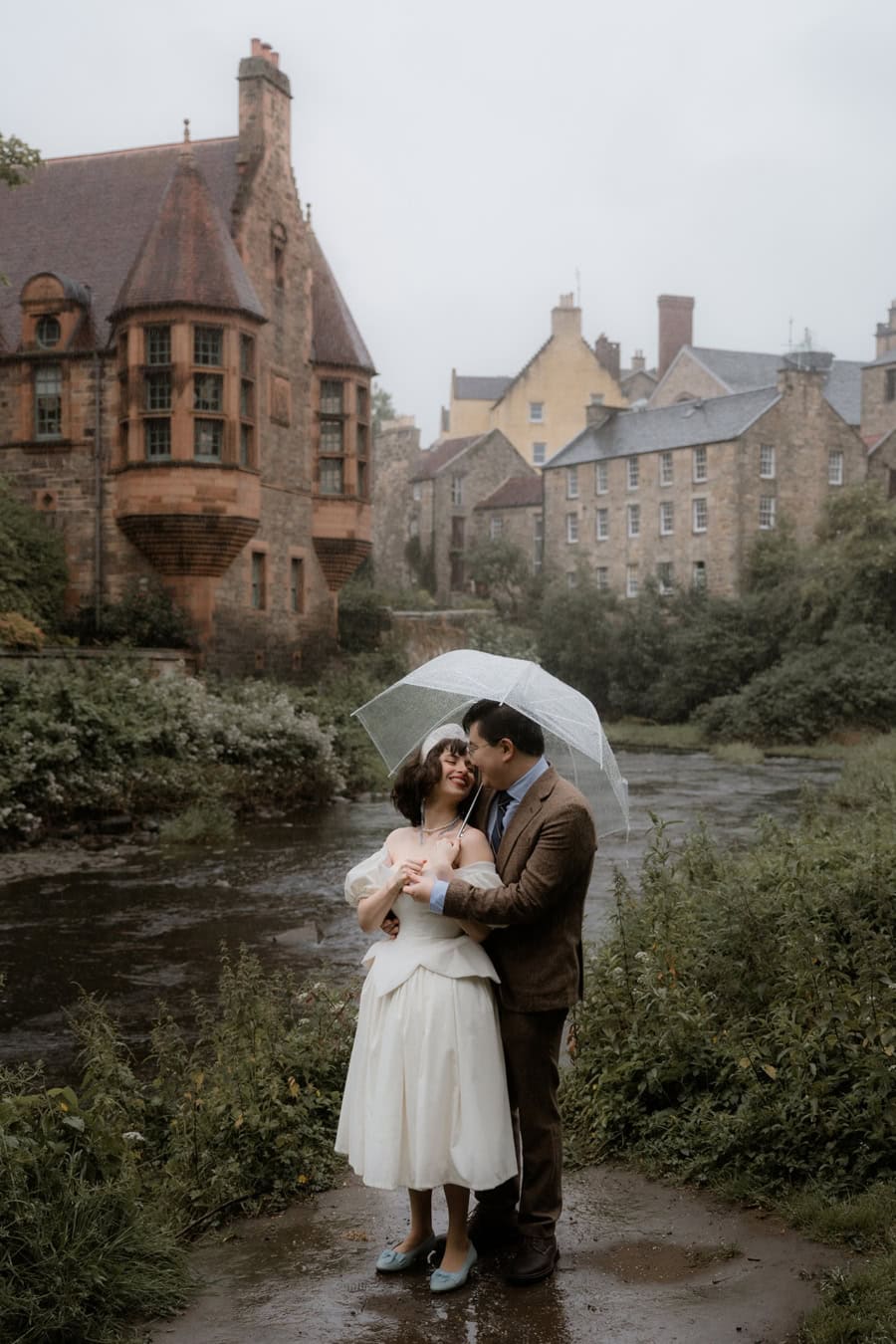 Dark academia aesthetic ideas for your Scottish wedding | Natalia ...